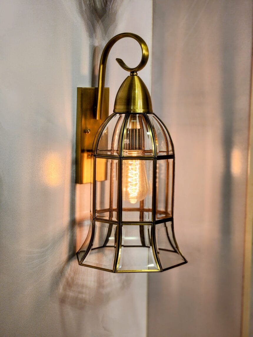 Explore Outdoor Lighting Solutions - Butt Lights